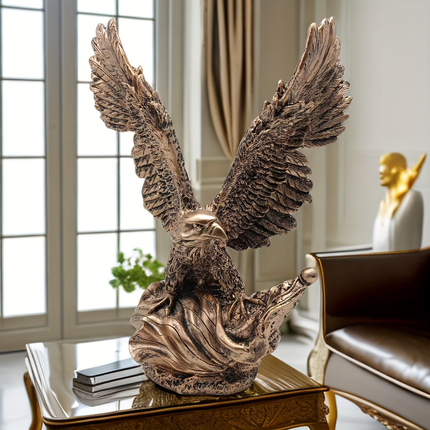 MajestiGlide – Ørnestatue med brede vinger til fed og elegant indretni ...